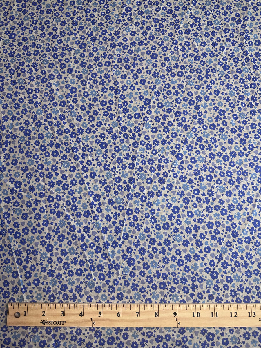 Woven 100% cotton voile print: 4 YD CUT REMNANT Berry blue floral w/ h ...